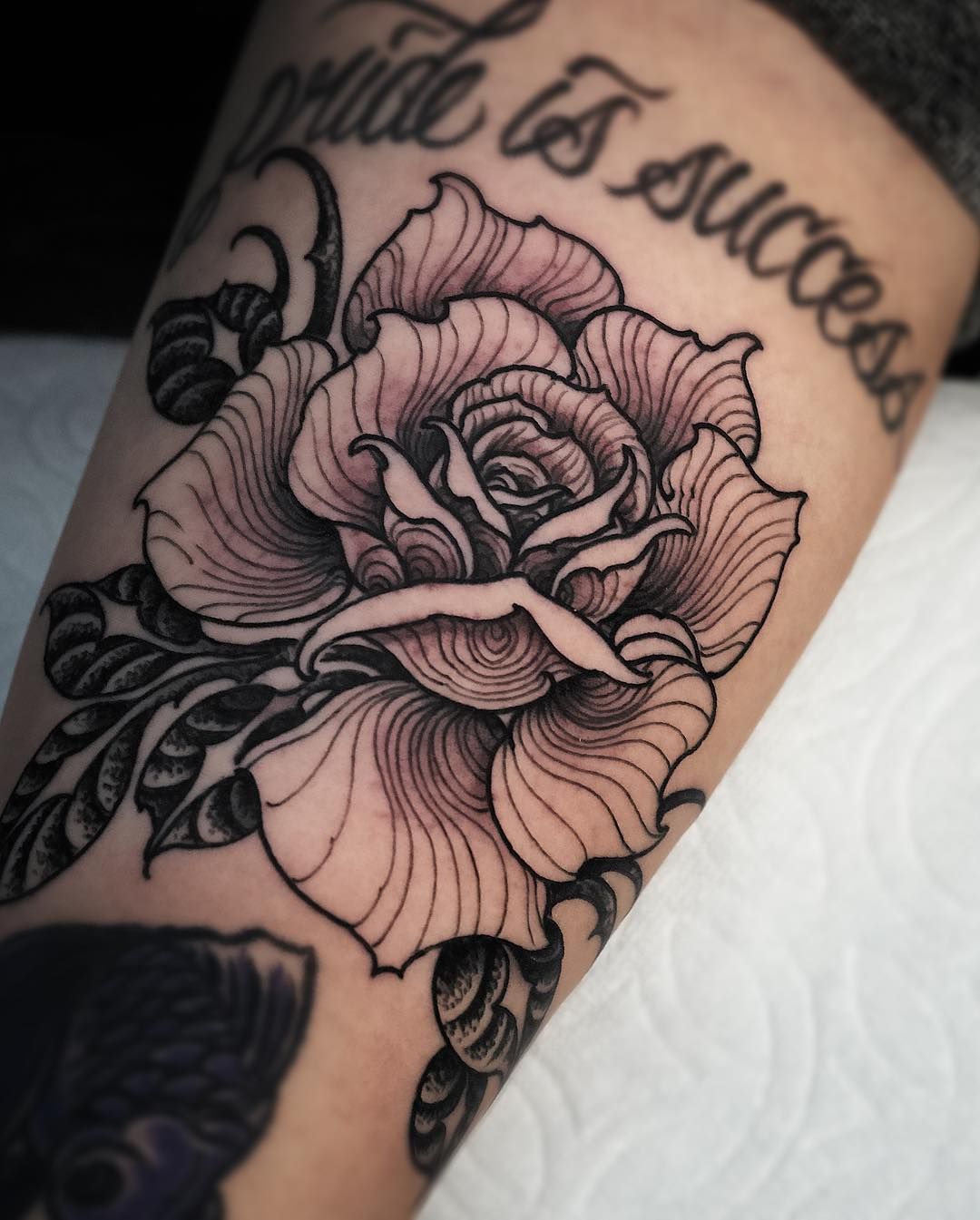¿Qué Significa Una Rosa En Un Tatuaje? – FDOMF
