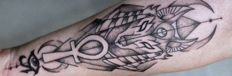 🐺 Tatuaje de lobo | Simbolismo, características e ideas de tatuaje